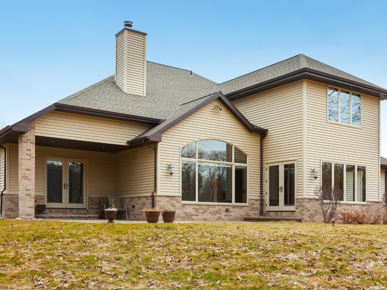 Choosing The Best Siding For Your St. Louis Home - Banner Construction